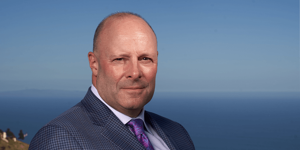 Interview with David Austin from Six Flags - CIO Leaders Australia